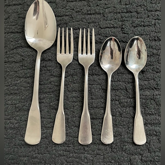 Oneida | Dining | Colonial Bostonglossy Stainless By Oneida Forks ...
